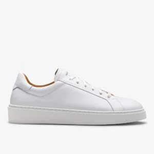 Light Grey Suit, White T-Shirt And White Sneakers Outfit - The Noble Dandy